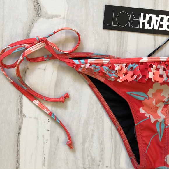 Beach Riot | Swim | Nwt Beach Riot Coral Gables Avalon Bikini Bottom ...
